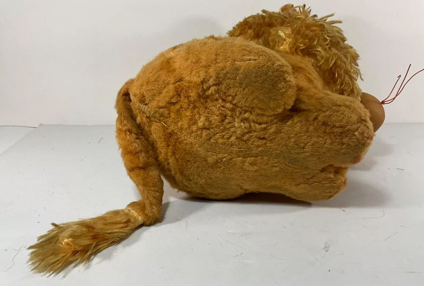 Mattel Larry The Talking Lion 1962 - Antique Toys Library