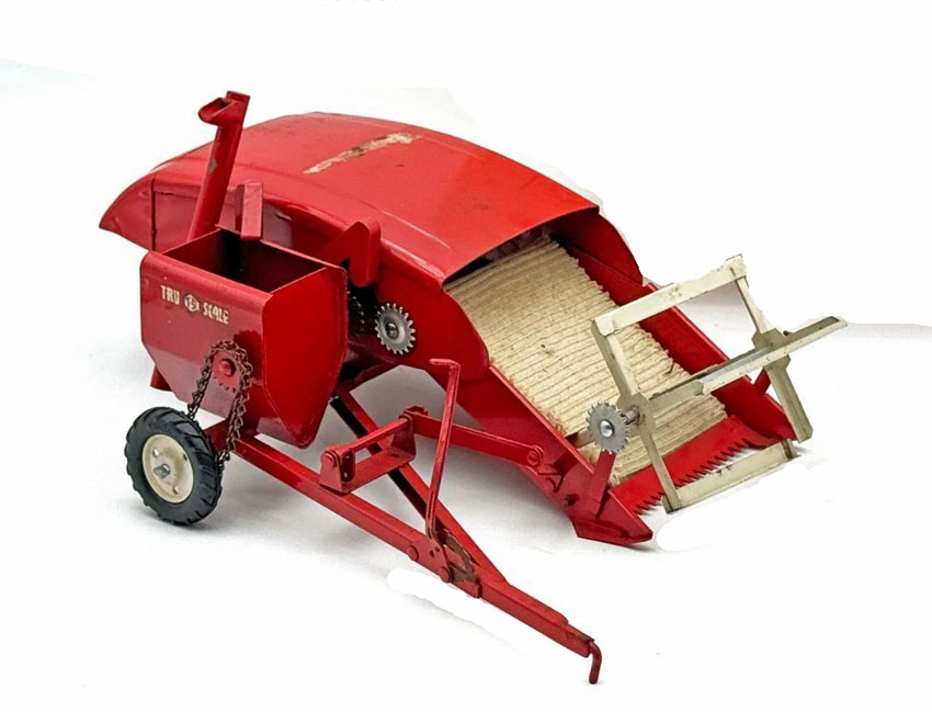 Carter Tru-Scale Combine - Antique Toys Library